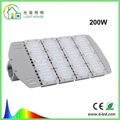 High Efficiency IP66 Solar Powered LED Street Lights Retrofit 180W Replace HPS Sodium Lamps