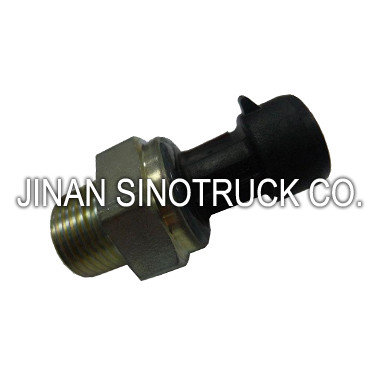 HOWO A7 Truck Parts VG1092090311 Oil Pressure Sensor