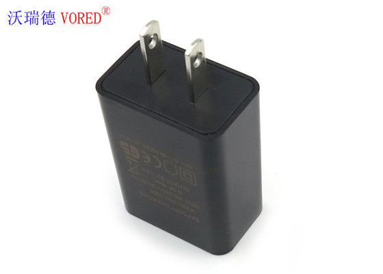 IPhone / IPod USB Wall Charger US / EU Plug Light Weight Compact Size
