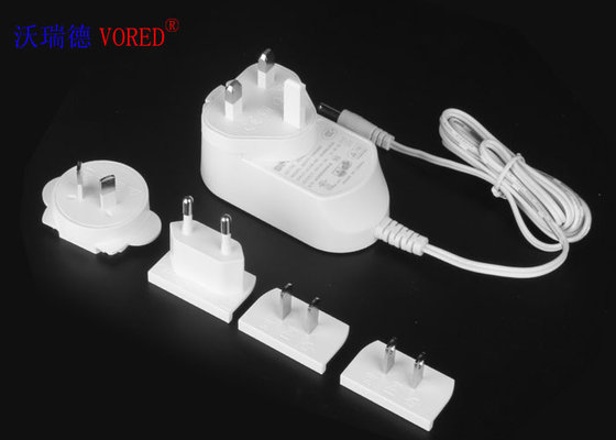 24W Interchangeable Power Adapters 100 - 240V AC Input  High Speed Charging