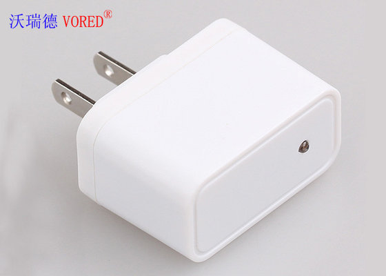 500mA Lithium Battery Charger For Bluetooth Headset PC ABS Material