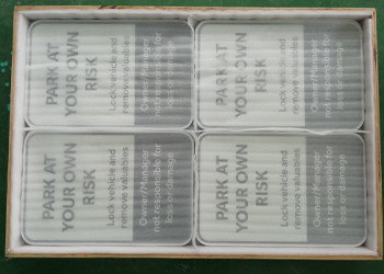 UV Printed Aluminum Metal Signs Parking Control Weather Resistant Customized Size