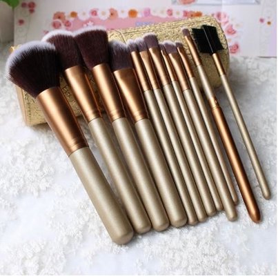 Professional makeup brush set,makeup brush set,Face brush ,Travelling makeup brush set ,Lip brush Eye brush