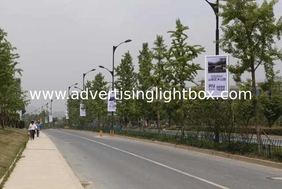 Pole  light box supplier
