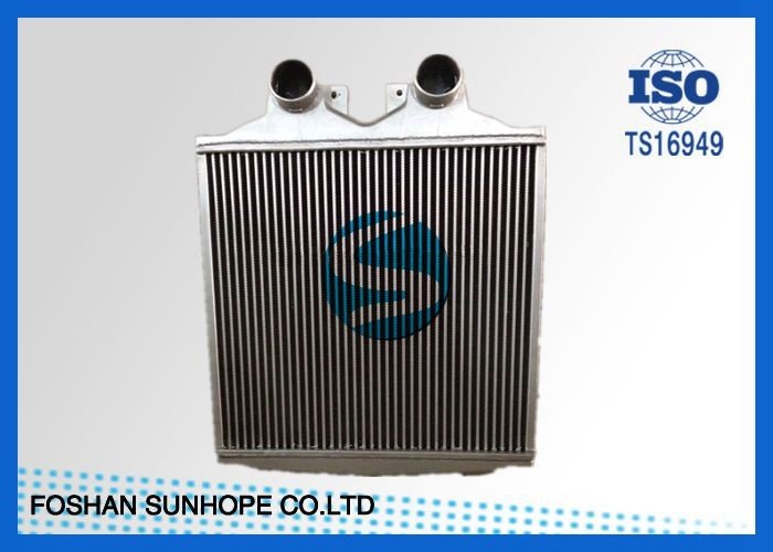 100% Test Front Mounted Intercooler , BENZ Mercedes Intercooler Smooth Airflow
