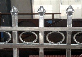 Made in China Wholesale Gate and Steel Fence Design