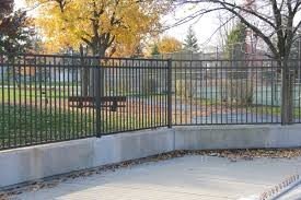 Courtyard Factory Golf Course Welding Aluminum Fence