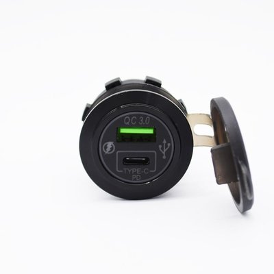 PD Type C USB Car Charger Socket 18W and QC 3.0 USB Quick Charge Socket 12V/24V Car Power Outlet