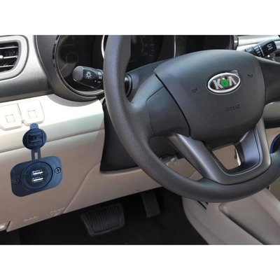 12V 24V for Motorcycle Car +5V 3.1A Green LED Light Dual USB Charger Socket Adapter Power Outlet