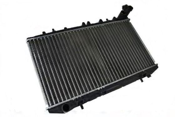 Black 62421 NISSAN PRIMERA Radiator Nissan Engine Parts OE 21410-70J00