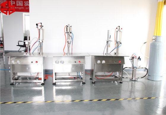 Semi Automatic Aerosol Filling Machine / Equipments For Party Snow Spray , Party Strings