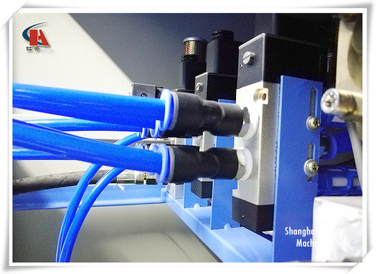Low Noise Semi Automatic Pet Bottle Blowing Machine 1600 - 2000bph Capacity