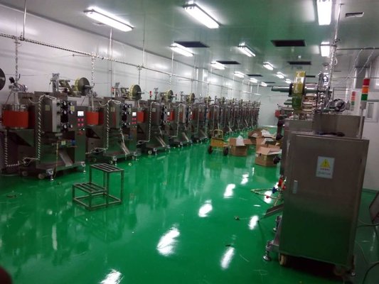 Industrical Level Fully Automatic Liquid Packing Machine with Overseas after - sales service supplier