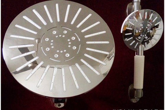 Water Efficient Wall Mounted Shower Head Sets High Pressure For Beauty Store