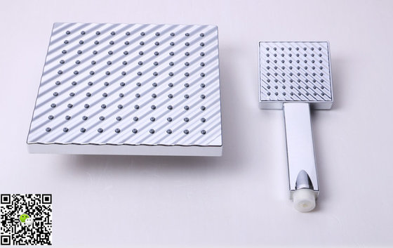 Water Saving Shower Head Sets ,Stainless Steel Panel Massaging Shower Head For Women