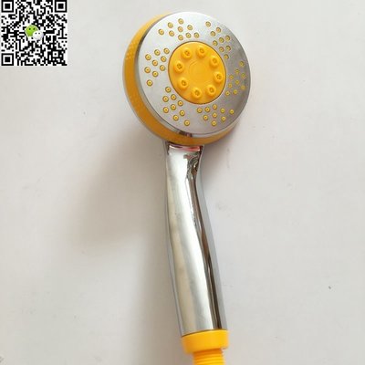 Yellow Efficient Filtered Shower Head With Handheld , Hand Held Shower Spray