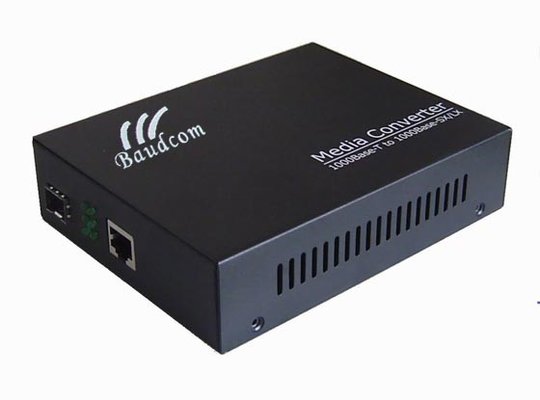 10 / 100Base-TX and 100Base-FX 10/100M Ethernet SFP media converter