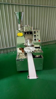 Automatic pork meat baozi making machine for fresh momo maker,Steamed buns machine,Philippines Siopao machine price