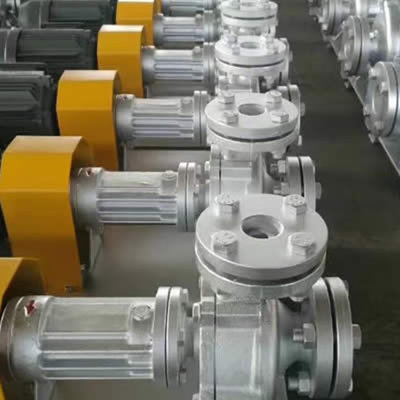 WRY-HOT OIL PUMP