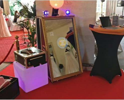 Automatic Photo Booth, Instant Photo Cameras, Instant Photo Booth