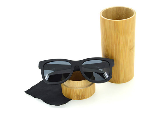 Bamboo Recycled Wood Sunglasses With Engrave Laser , Polarized Glass Lens