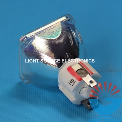 SHP52 Projector Bare Bulb For TOSHIBA TLPLV2 Toshiba TLP S40 supplier