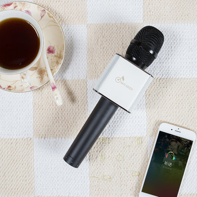 The new mini bluetooth speaker lapel microphone wireless microphone micgeek Q9 upgrade from microphone Q7
