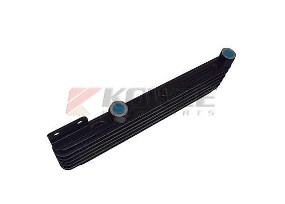 MR111819 Mitsubishi L200 Parts Engine Oil Cooler L200 K74T K64T 4D56