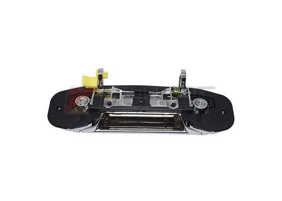 Left Front Door Outside Handle For Mitsubishi Pajero MR156875 MB669167