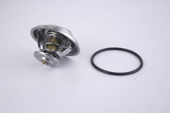 SKODA / VOLKSWAGEN Vehicle Thermostat 078121113F 077121113  SWT2604-87