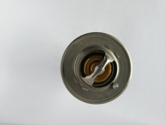 NISSAN Thermostat 082315171A 083915171A 855315171  21200-16A00 21200-76204 SWT1518-82