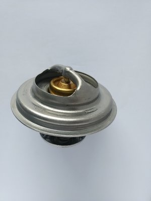 Coolant Thermostat 1733803 1743542 11531712043 11531733803 1743542 7511083 SWT2605-92 for  B.M.W.  LAND ROVER