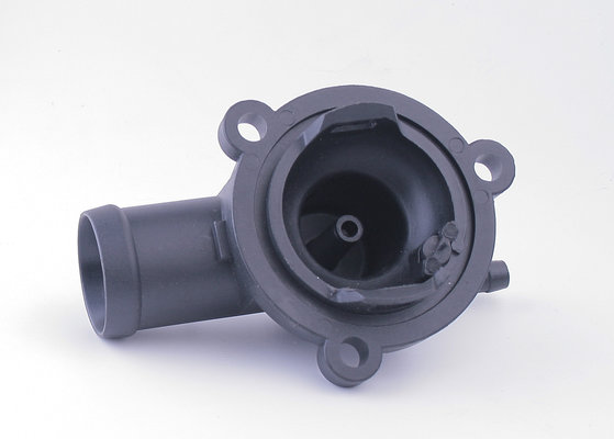 Coolant Outlet Flange Thermostat Housing Assembly 047121111C 047121111D 047121111E for SKODA