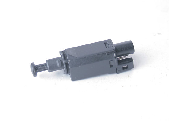 AUDI Brake Light Switch 191945515A 191945515 6K0945515 191945515B 1044350 1038624