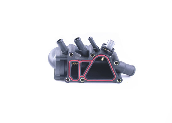 Coolant Outlet Flange Thermostat Housing Assembly 2S6G-8A586-B1A 2S6G-8A586-D1B 2S6G-8A586-D1C for FORD