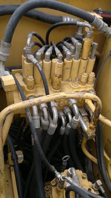 Japan made 307C cat excavator selling,306D,307D,312C,32D,315D,320B avaliable supplier