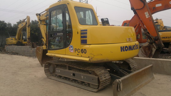 Used PC60-7 mini excavator,also pc120,pc200-5,pc200-6,pc200-7,pc200-8,pc220-6 komatsu excavator for sale supplier