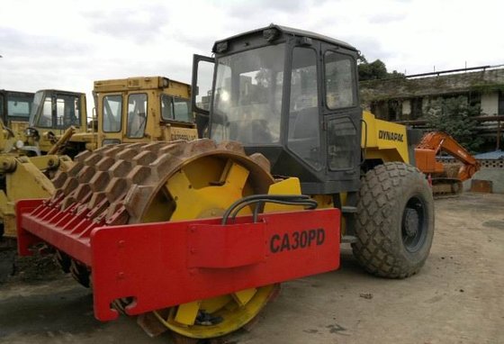 Working well compactor CA30PD Dynapac,used compactor CA25D,CA25PD,CA30PD,CA251 avaliable supplier