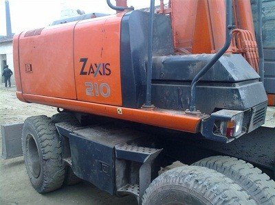 Wheel excavator ZX210W hitachi excavator,also ZX60,ZX75,ZX120,ZX160 japan used excavator supplier