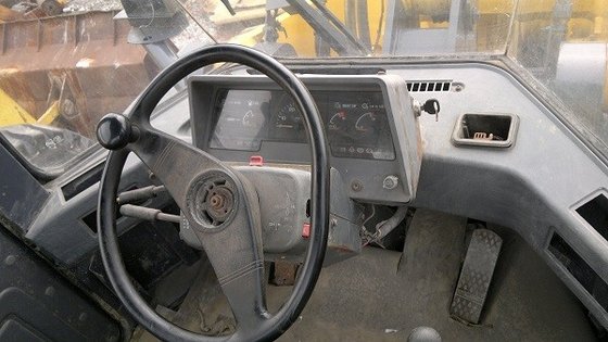 High condition  WA380-3 komatsu loader,used loader WA70,WA380-6,WA320,WA470 supplier