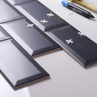 100X200mm Afgeschuinde de Zwarte verglaasde Ceramische Binnenlandse Metrotegels voor Decoratie