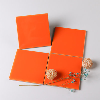 Decoratieve Binnenlandse Kleuterschool Verglaasde Muurtegel 100*100mm in Oranje Kleur