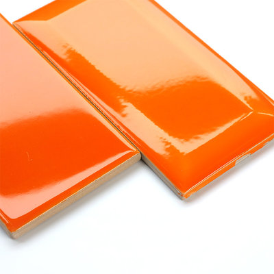 Oranje Glanzende Afgeschuinde Ceramische Metrotegel Antibacterieel voor Binnenlandse Muur