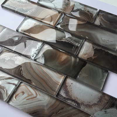 Het multi Gekleurde Glasmozaïek betegelt Waterdichte, Binnen het Decortegels van de Keukenmuur