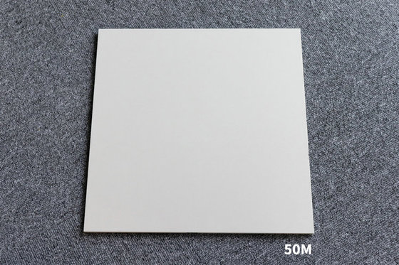 De witte Super Nano Opgepoetste Tegel 600x600 van de Porseleinvloer voor Hotelhal