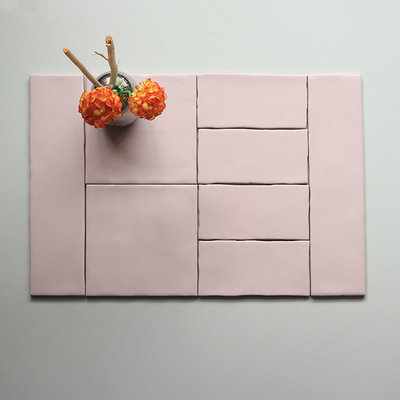 Van het de Randontwerp van de binnenhuisarchitectuurgolf Tegels van de de Woonkamer de Ceramische Muur