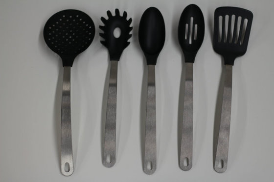 Mescolatori di nylon di Betty Crocker, prodotti della cucina per l'attaccatura facile/stoccaggio