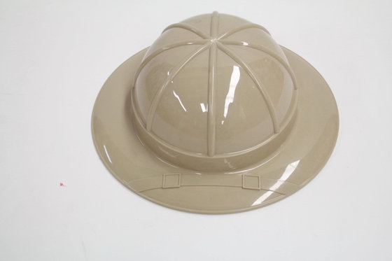Caschi rotondi della plastica dei bambini