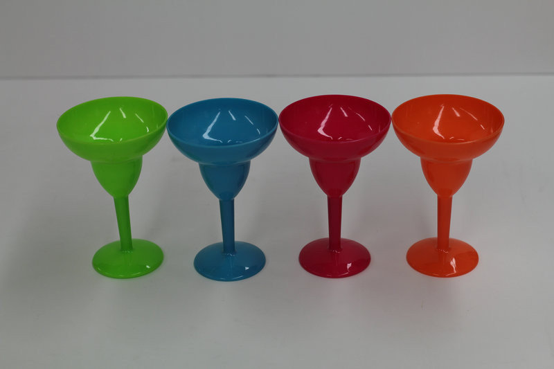 Tazze di plastica di vetro della chiavetta della margarita pp, bello a colori
