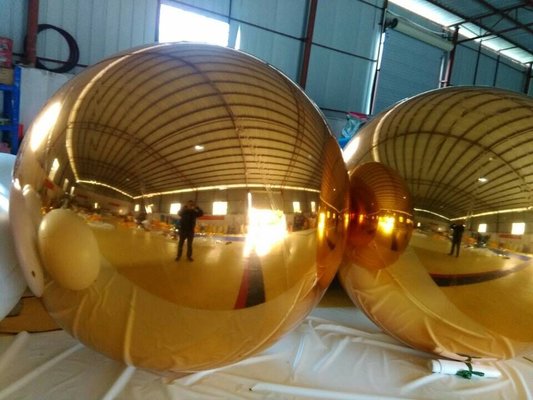 Attrayant durable d'or de boule résistante au feu de miroir pour la décoration de magasin